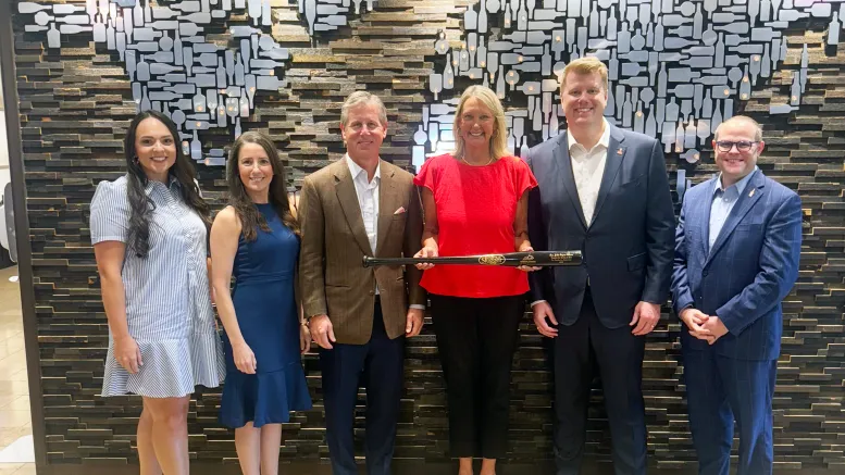 Senator Julie Raque Adams Honored with 2025 Kentucky Chamber MVP Award – Go Chambers